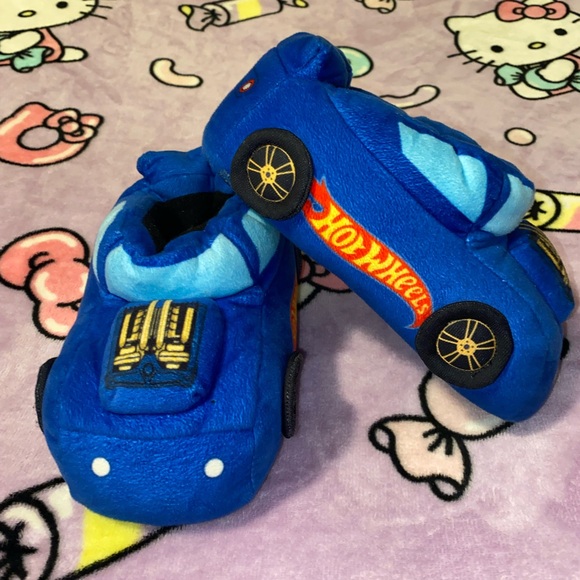 Hot Wheels | Shoes | Hot Wheels Cars Boys Slippers | Poshmark